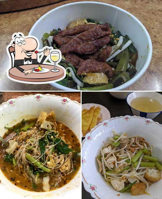 Kaek Kao Kua, Бангкок, Sukhumvit - Меню, цены и отзывы о ресторане