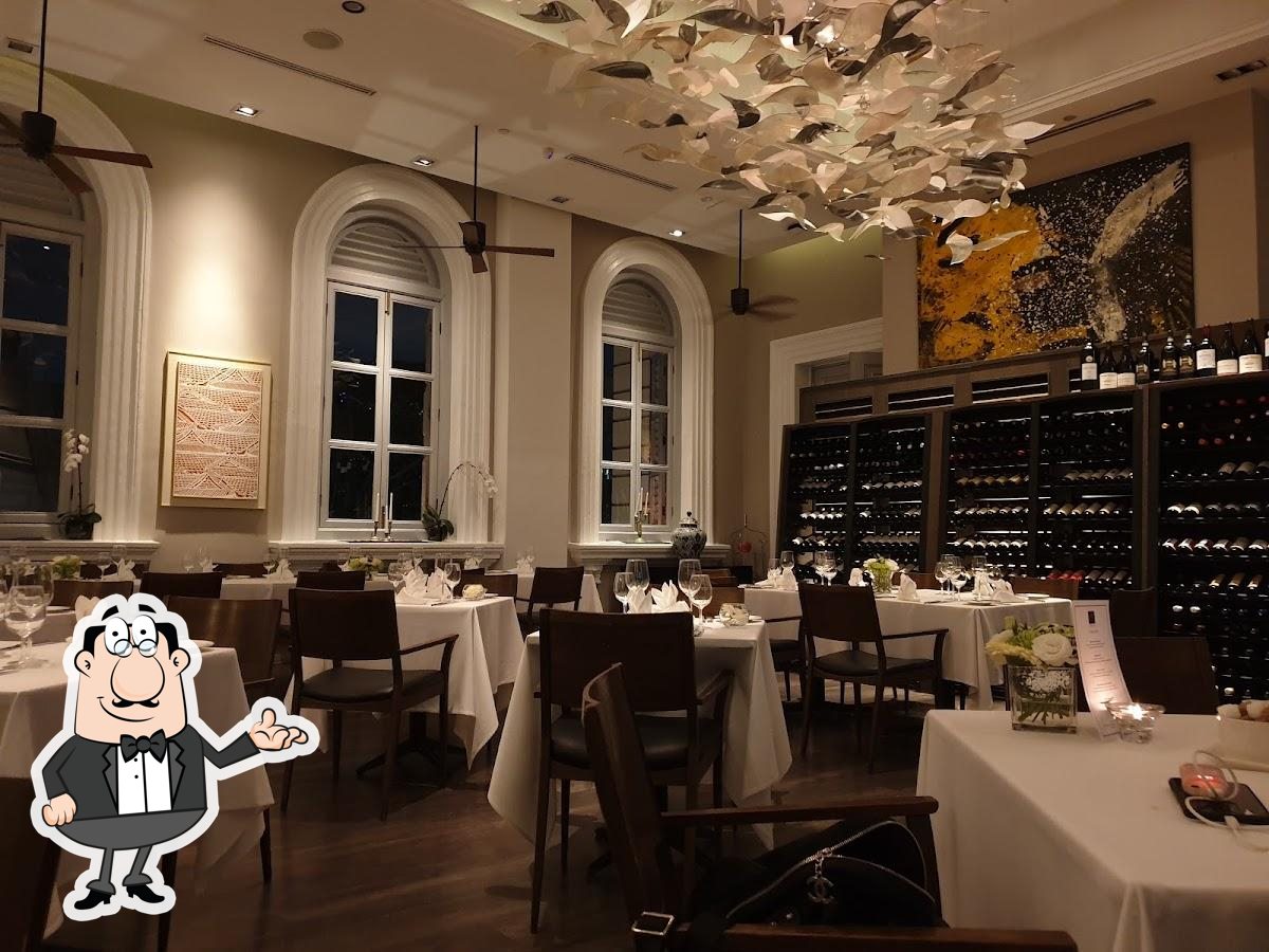 Flutes, Singapore, Bras Basah - Restaurant menu, prices and reviews