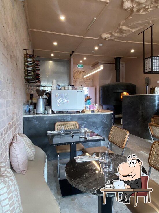 Miss Moody Pizza Bar, Goodwood - Restaurant menu, prices and reviews