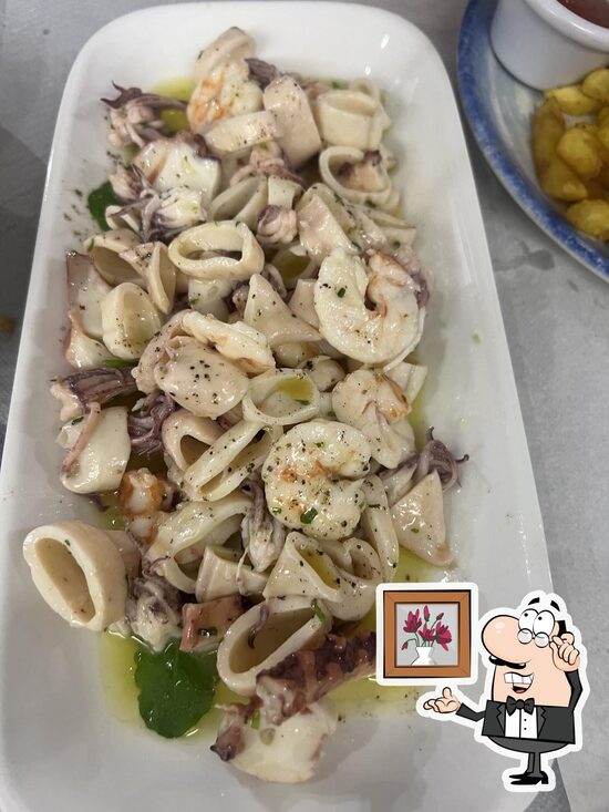 Noel Fish 5 Maj, Tirana - Restaurant menu, prices and reviews