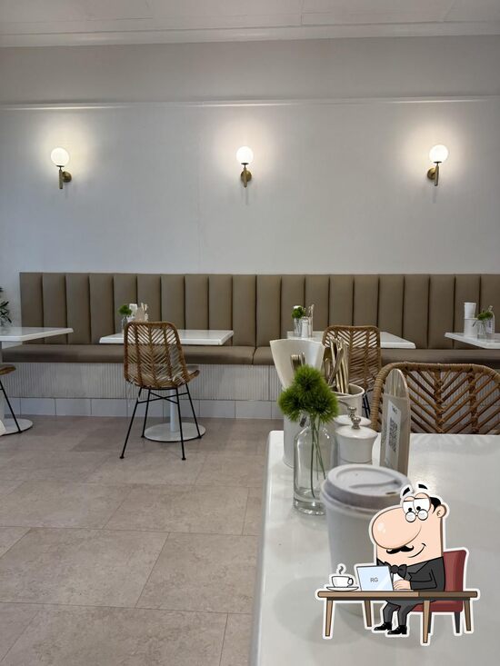 Kos Cafe & Bar, Hamilton - Restaurant menu, prices and reviews