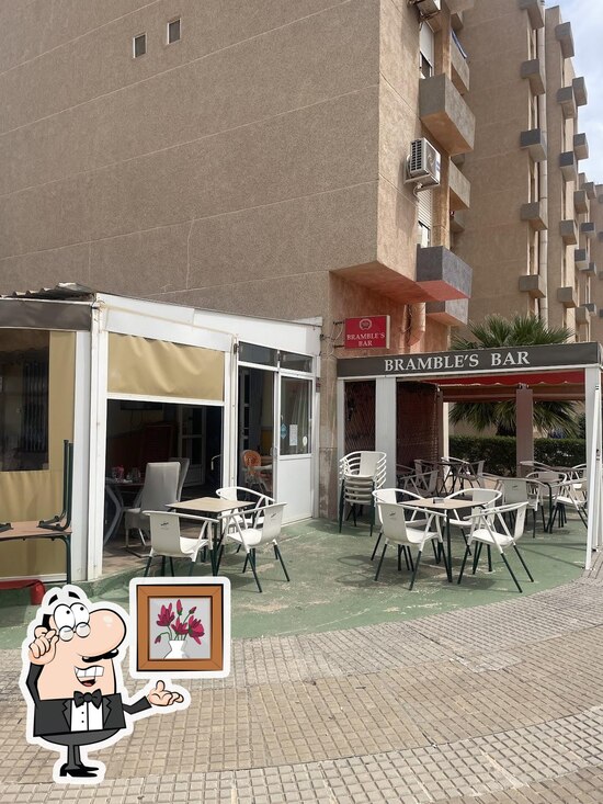 Bramble's Bar, Playa Honda - Restaurant menu, prices and reviews