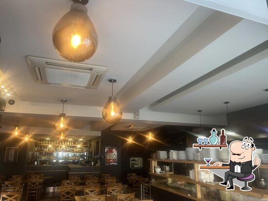 KASA - Bar & Grill, London - Restaurant menu, prices and reviews