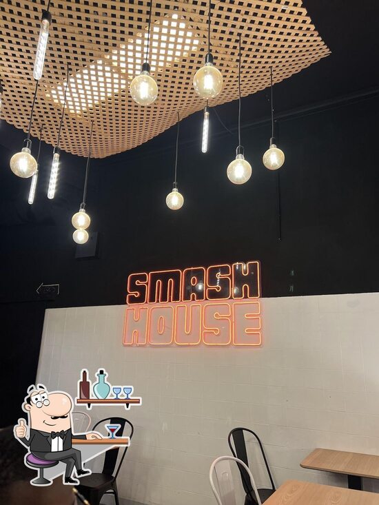 Smash House Burgers, Odivelas - Restaurant menu, prices and reviews